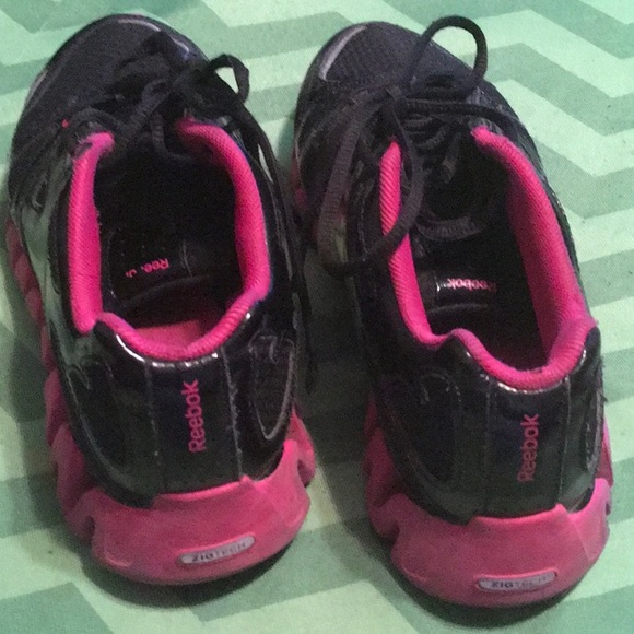 Reeboks | Shoes | Reebok Zig Zags Sneakers | Poshmark